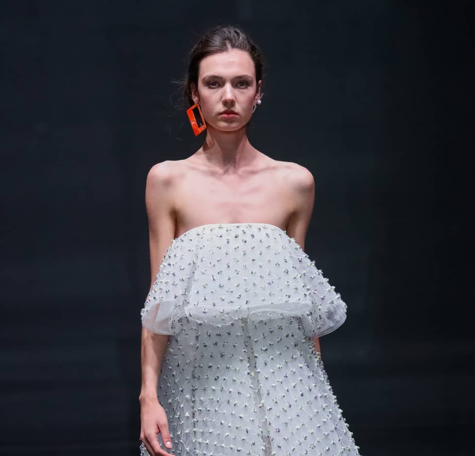 Embroidery, expertise and innovation in textile transformation ...